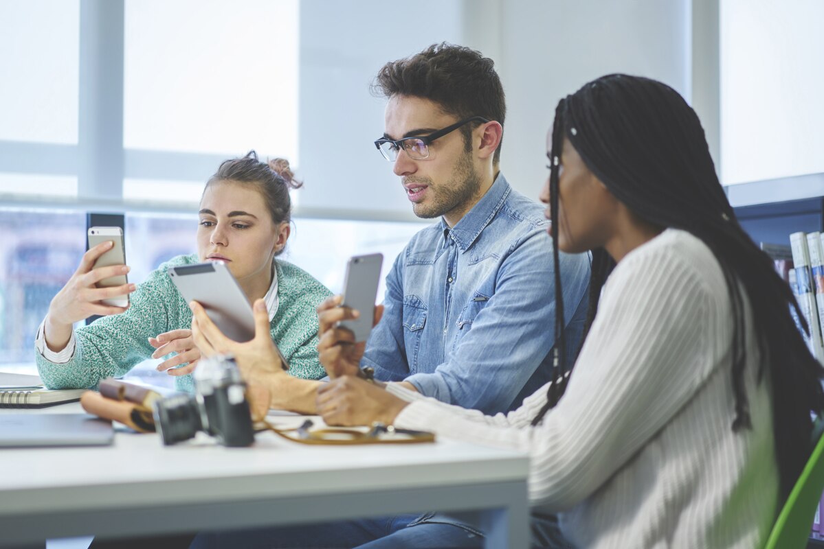 Ruckus Networks Vs Ubiquiti Which Is The Best Solution For 2023